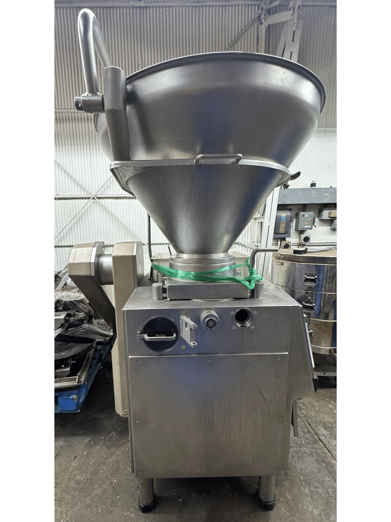 Pre-Owned Stuffers - High Plains Frontier Supply, LLC